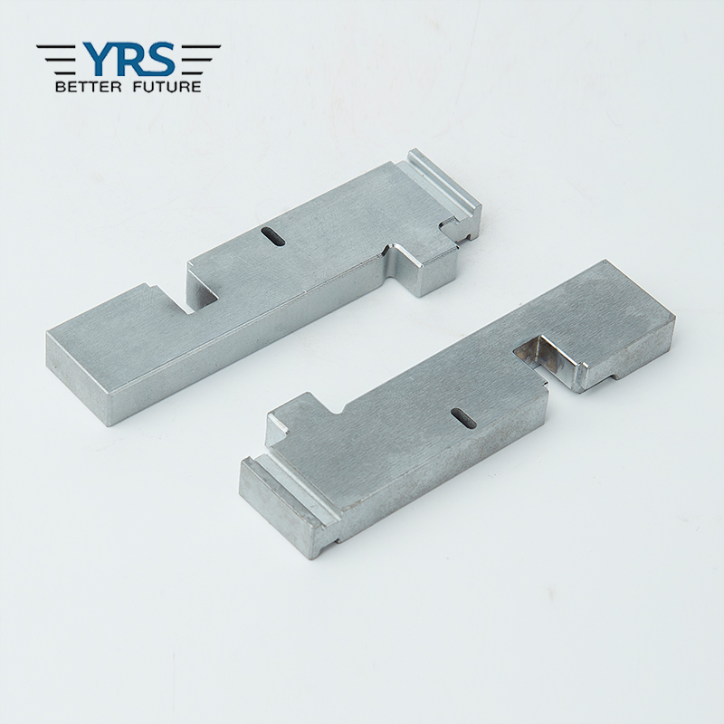 SKD61 0.01mm Custom Automotive Parts And Accessories Antirust Durable